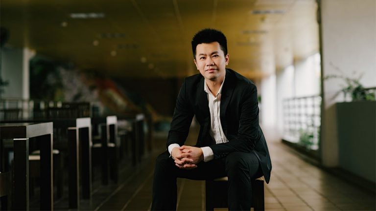 Assistant Professor Chen Po-Yen wins two prestigious awards – Chemical ...