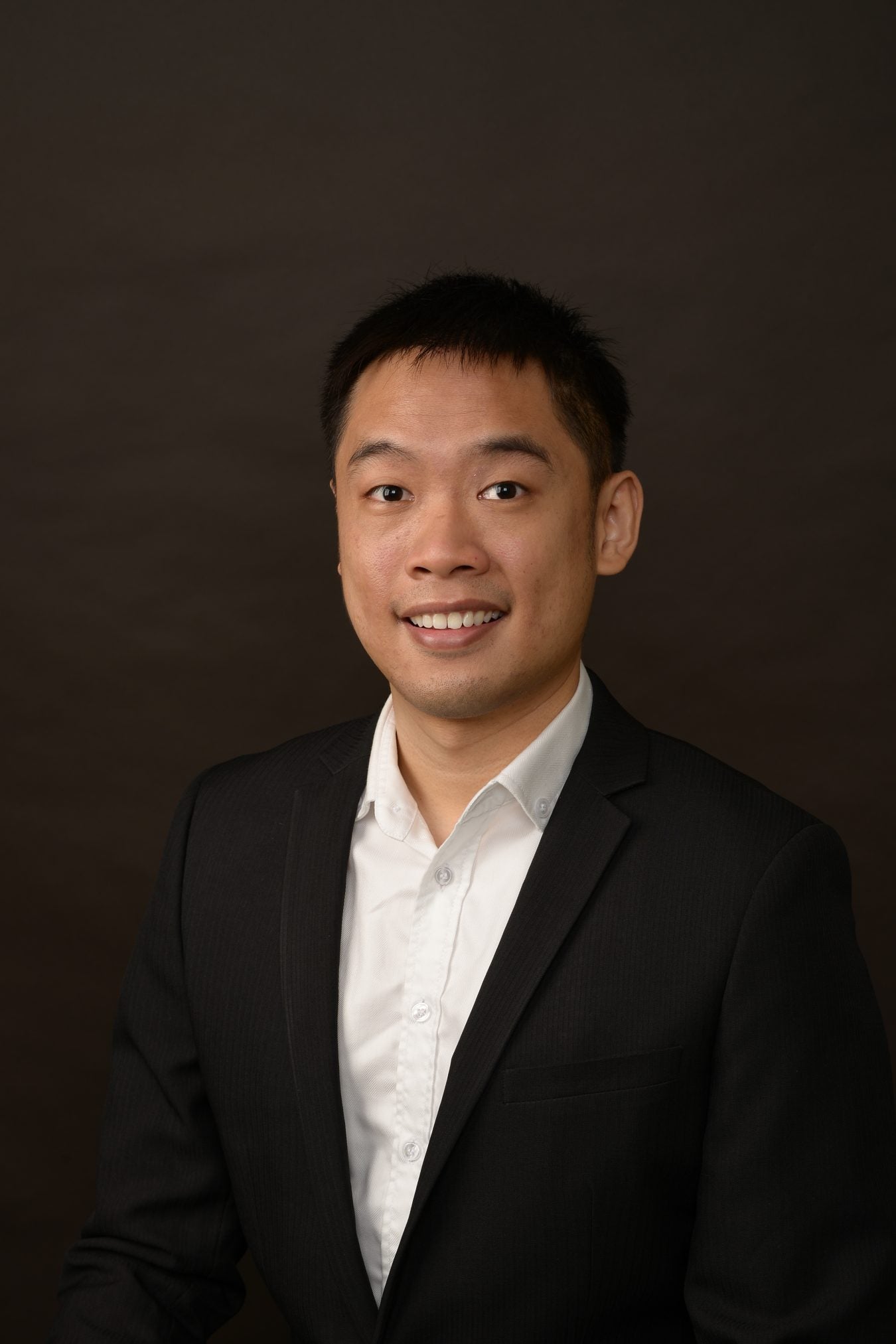 Dr Lum Yanwei wins the ASEAN-ROK Award – Chemical and Biomolecular ...