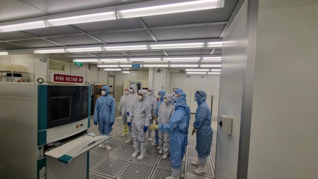 NUS Summer School Institute Students’ Visit to E6NanoFab Labs – E6NANOFAB