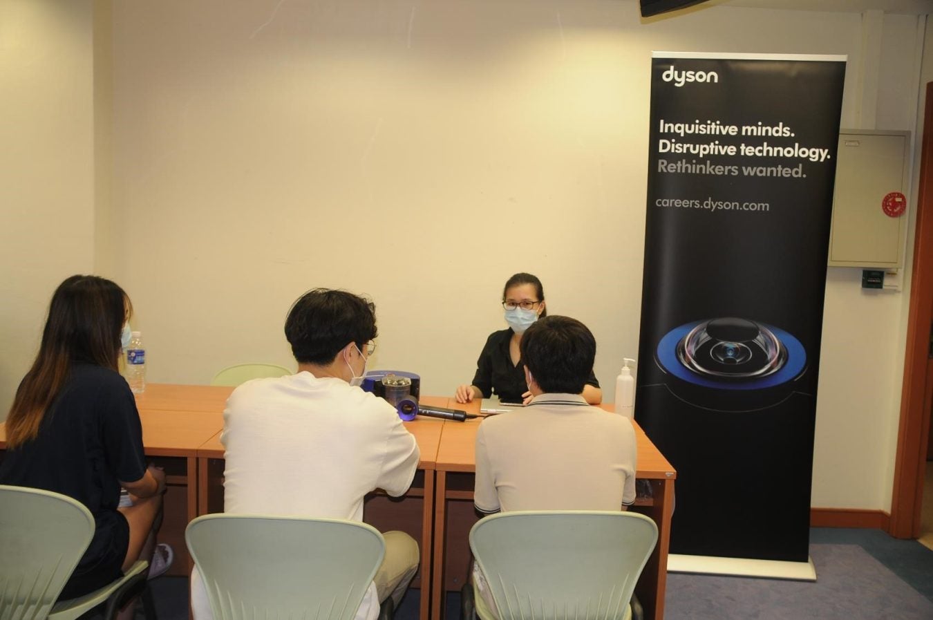 ECE Internship and Career Fair 2022 – Electrical and Computer Engineering