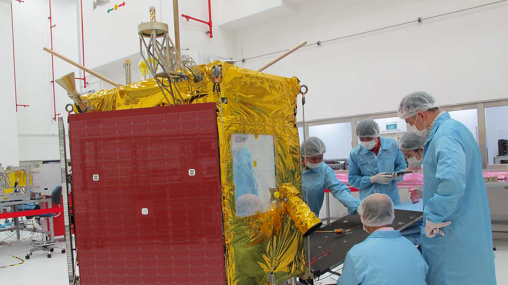 Satellite Technology And Research Centre – Electrical and Computer ...