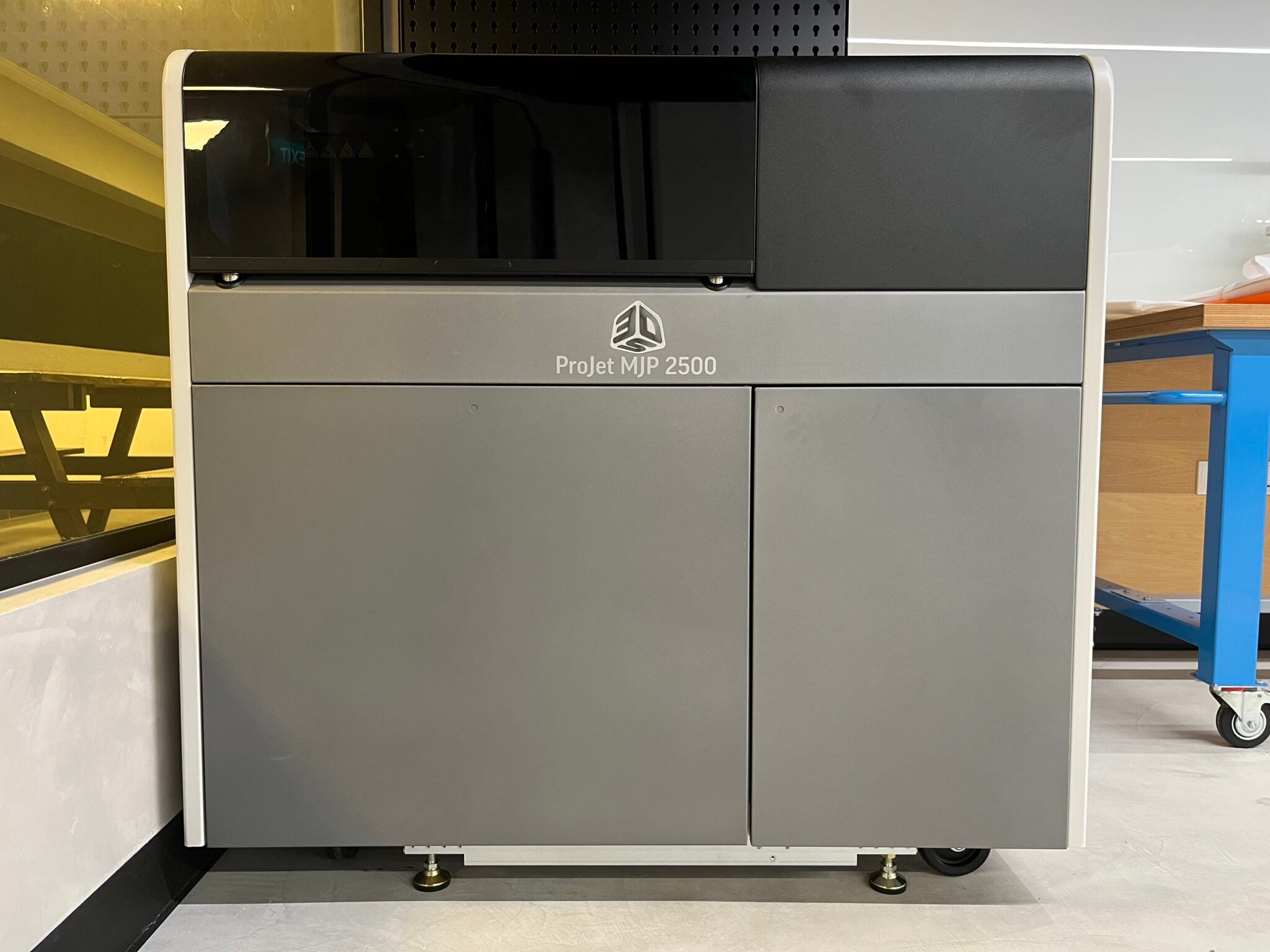 Innovation & Design Hub – Engineering Design and Innovation Centre