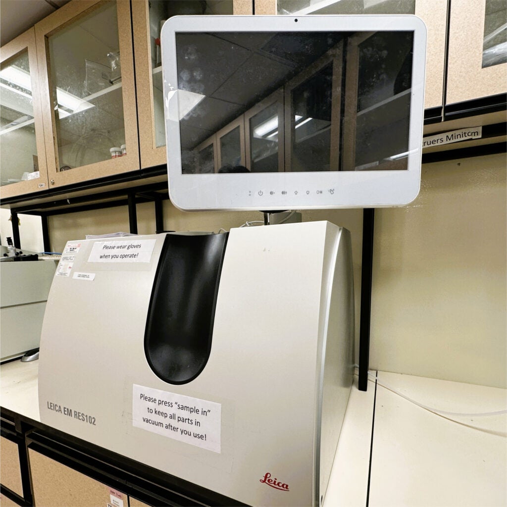 Auxiliary Cluster - EMF