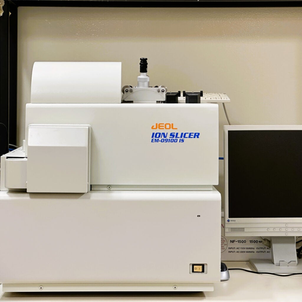 Auxiliary Cluster - EMF