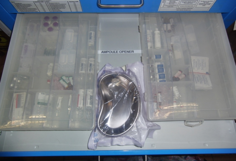 Corresponding Drawer in the E-Trolley