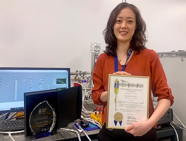 Asst Prof Shin Sunmi wins ACerS Global Young Investigator Award – NUS Mechanical Engineering