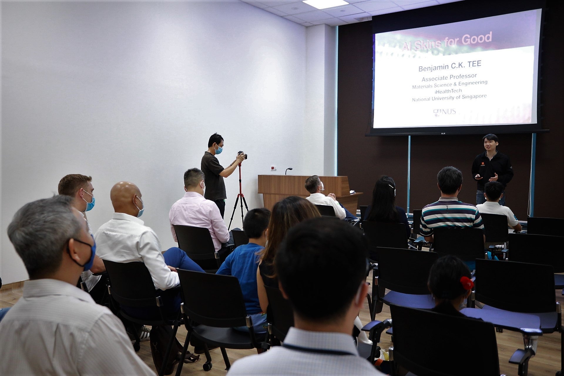 Prof Benjamin Tee’s talk on “A.I. E-Skins for Good” during Tan Jiak Kim ...