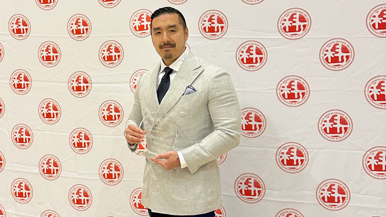 Professor Dean Ho Presented With Cesasc Achievement Award College Of Design And Engineering 